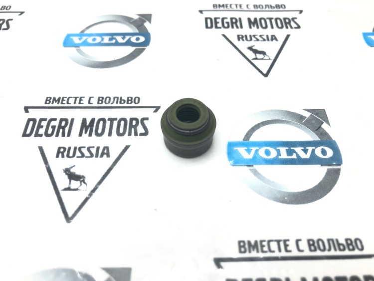 31316151 Колпачок маслосъемный выпуск \\ Бензин \\ VOLVO Original 31316151