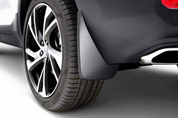 Комплект задних брызговиков Вольво XC40 \\ 2 шт \\ VOLVO Original 32321857